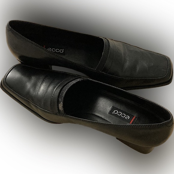 Ecco | Shoes | Ecco Black Pumps | Poshmark
